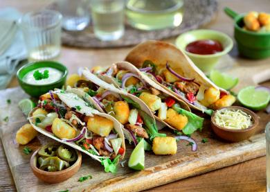 AIRFYER PHILIPS X MCCAIN Tacos au poulet, ananas et potato pops ...